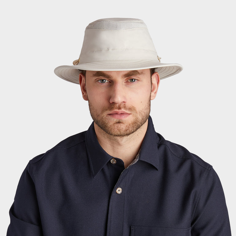 Hats – Tilley Canada